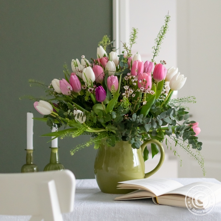Tulpen-Traum: Strauß des Monats Januar 2023 Floristik